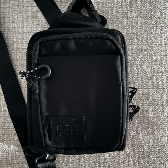 BEIS | Bags | Beis Black Sports Sling Nwot | Poshmark